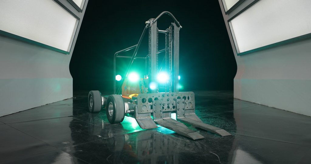 Free Shipping (2018) - BattleBots